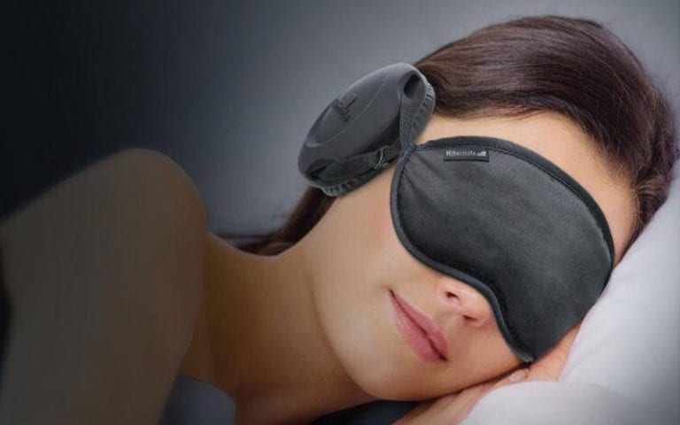 Hibermate Sleep Mask Review - A Soundless Night's Sleep? - Mr Gadget