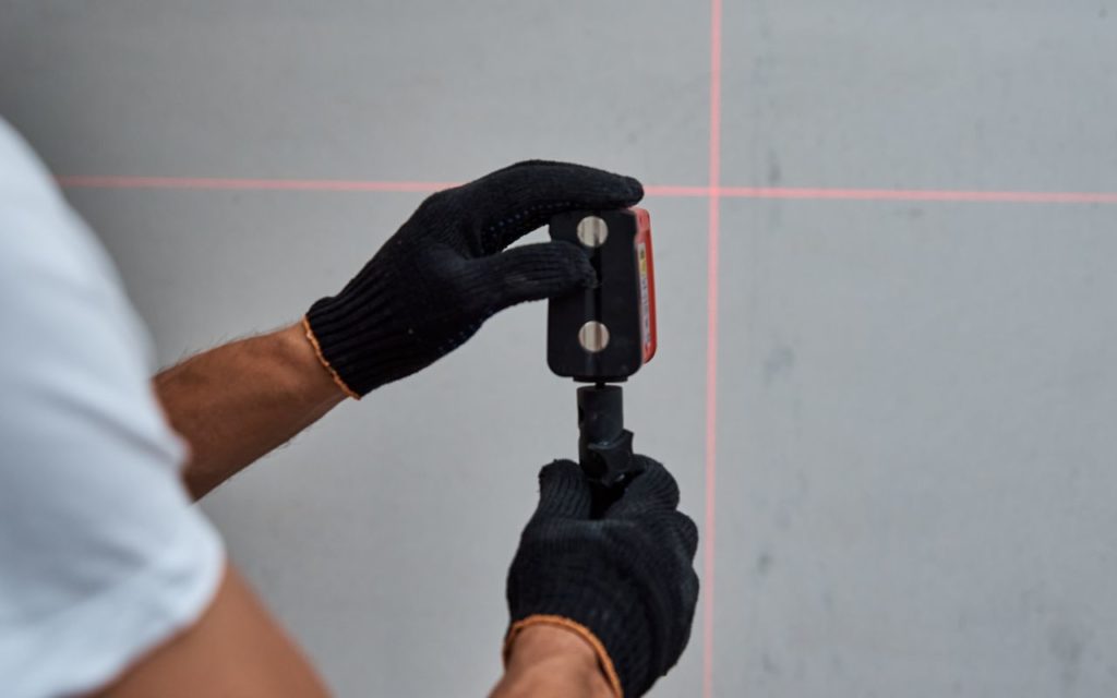 How to Correctly Use a Laser Level - Mr Gadget