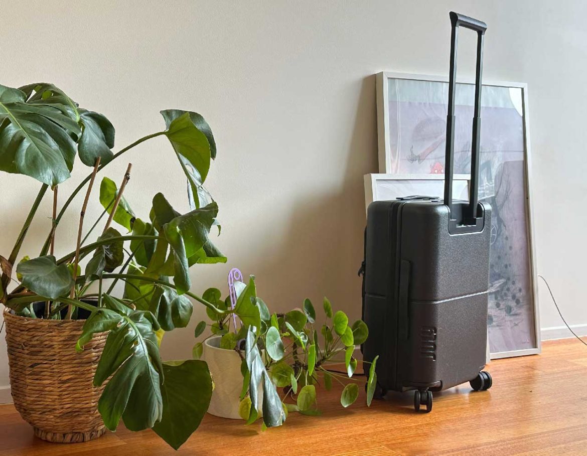 July Carry-on Pro Review: The Best Carry-on Suitcase for Digital Nomads ...